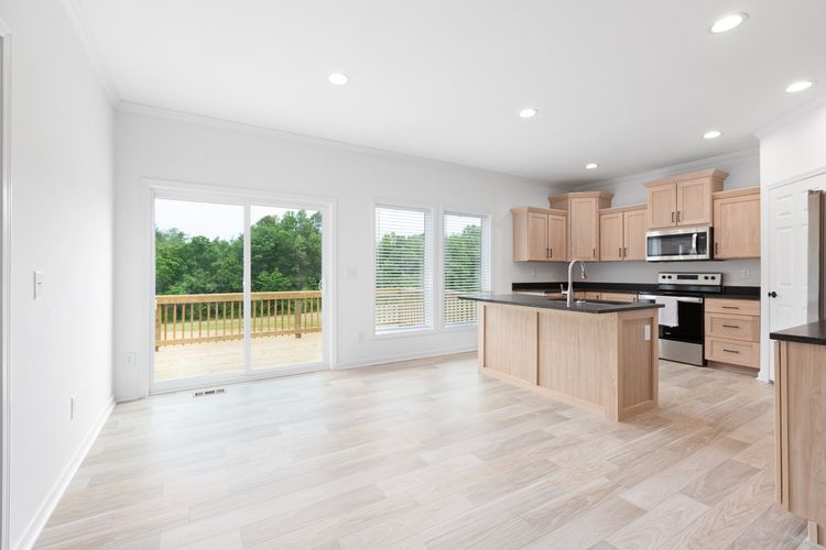 Move-In Ready Mobile Homes For Sale Near Me | Oakwood Homes of Glen Allen